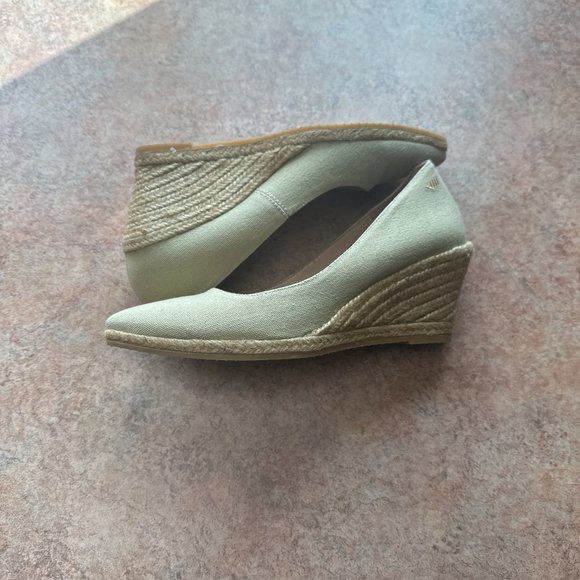 viscata | Shoes | Canvas Wedges V Cut | Poshmark